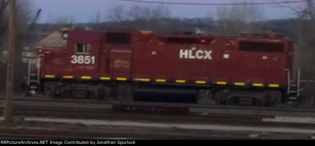 HLCX 3851, conductor's side view